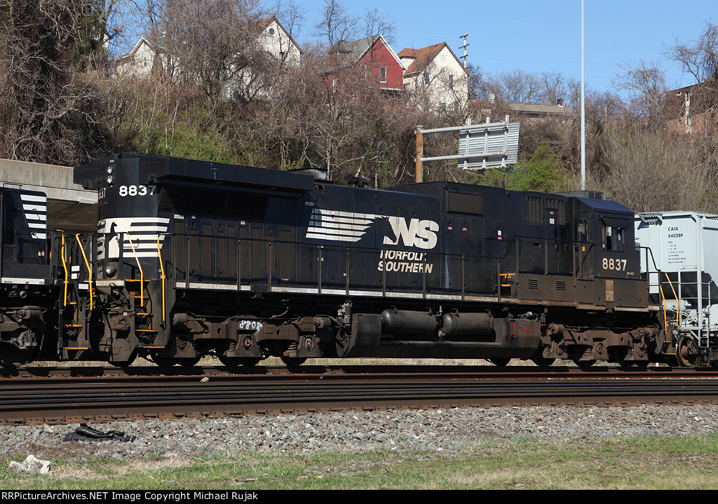 NS 8837